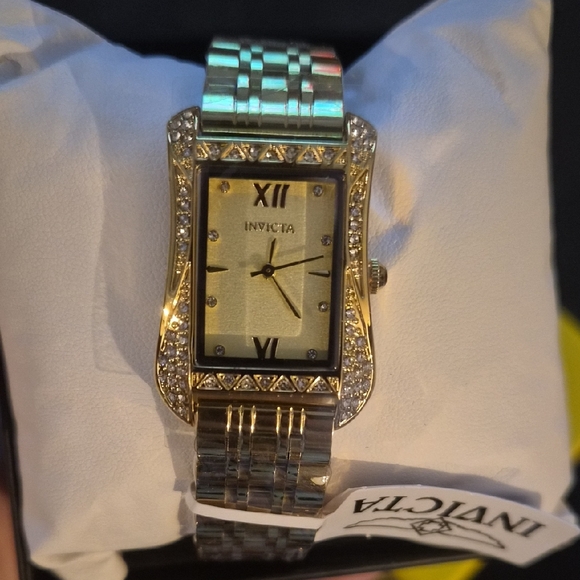 Invicta | Accessories | Invicta Gold And Silver Watch With Crystal ...
